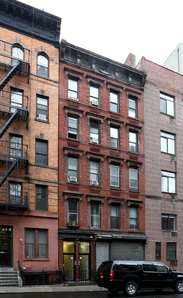 442 West 45th Street | apartment building