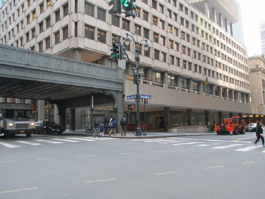 MetLife Building | office building, skyscraper, 1963_construction ...