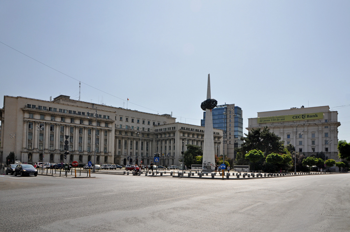 Revolution Square - Bucharest | place with historical importance