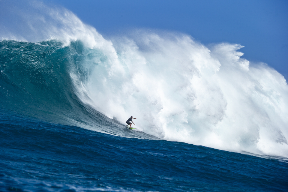 Jaws surf break a.k.a. Pe'ahi - Haiku-Pauwela, Hawaii