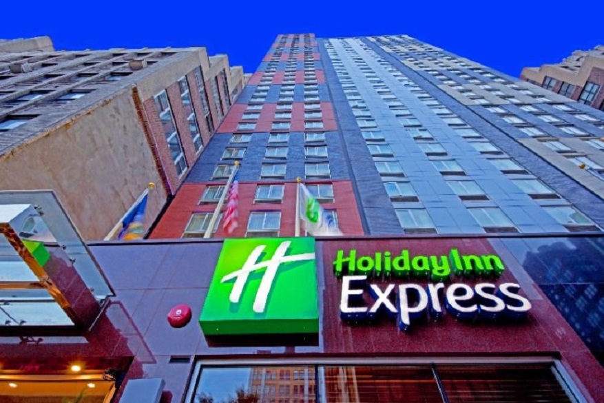 Candlewood Suites - Hampton Inn - Holiday Inn Express | hotel, skyscraper