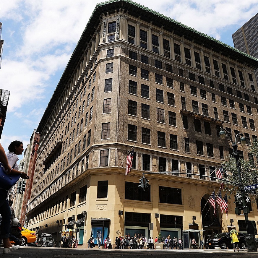 Lord & Taylor Department Store Building - New York City, New York ...