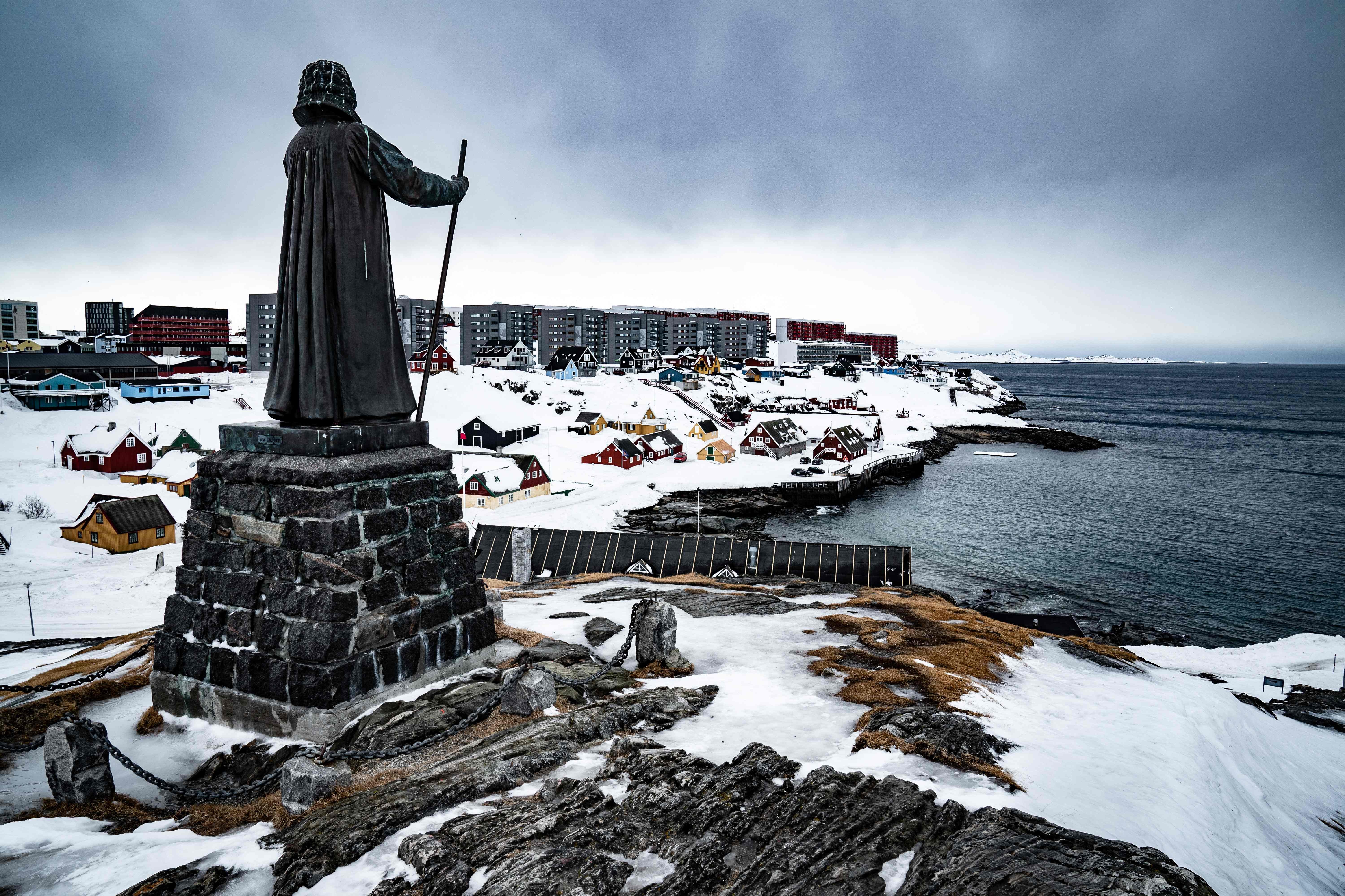 Hans Egede statue - Nuuk