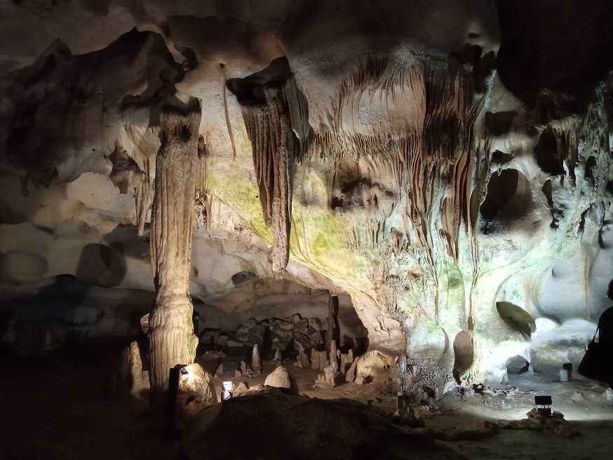 "Orlova Chuka" Cave