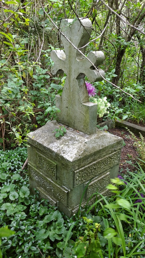 Old Christian Cemetery - Bakhchysarai