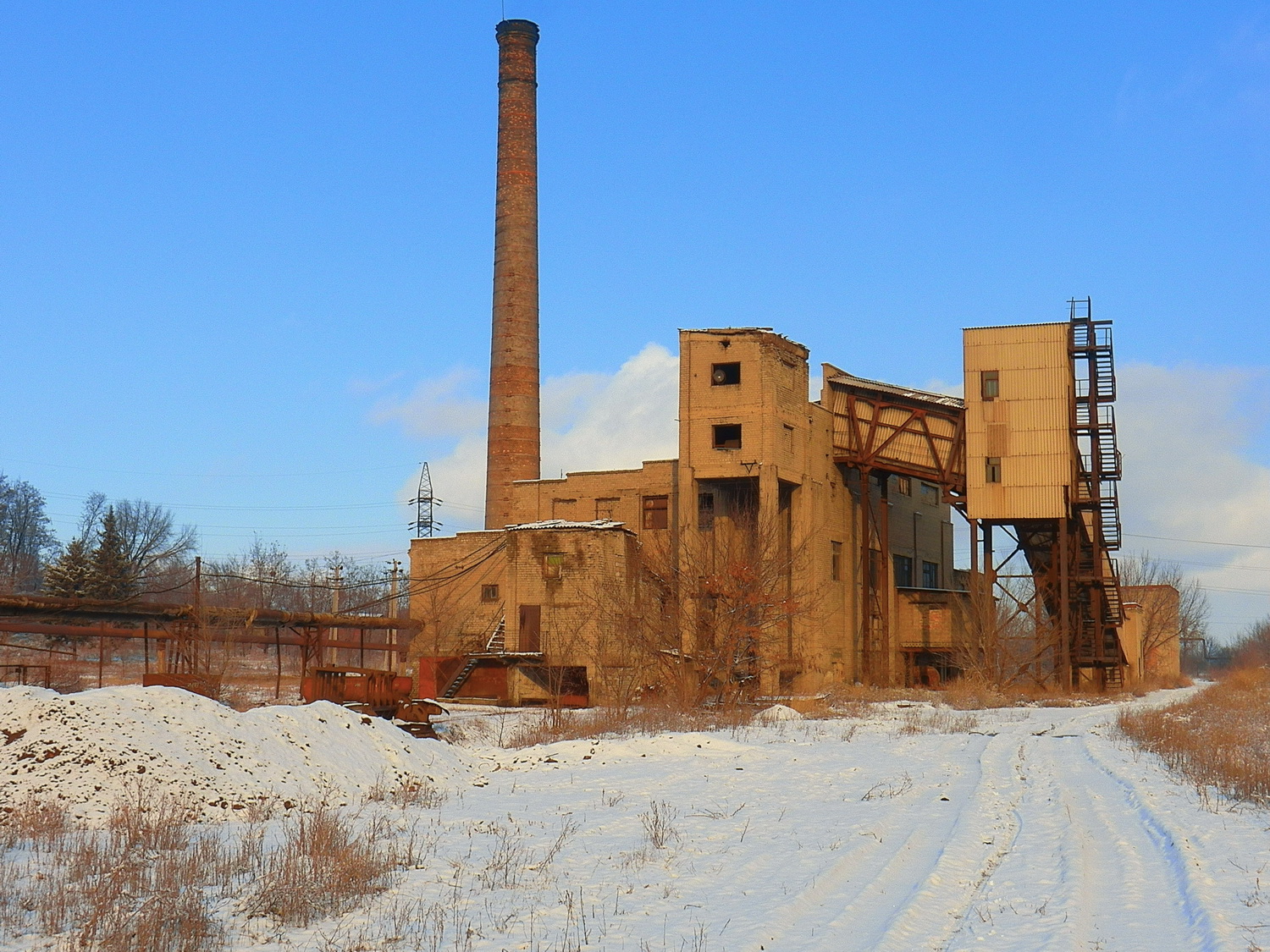 Closed down mine Krasnyi Oktyabr - Yenakiieve