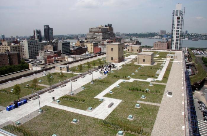 USPS Morgan General Mail Facility Green Roof