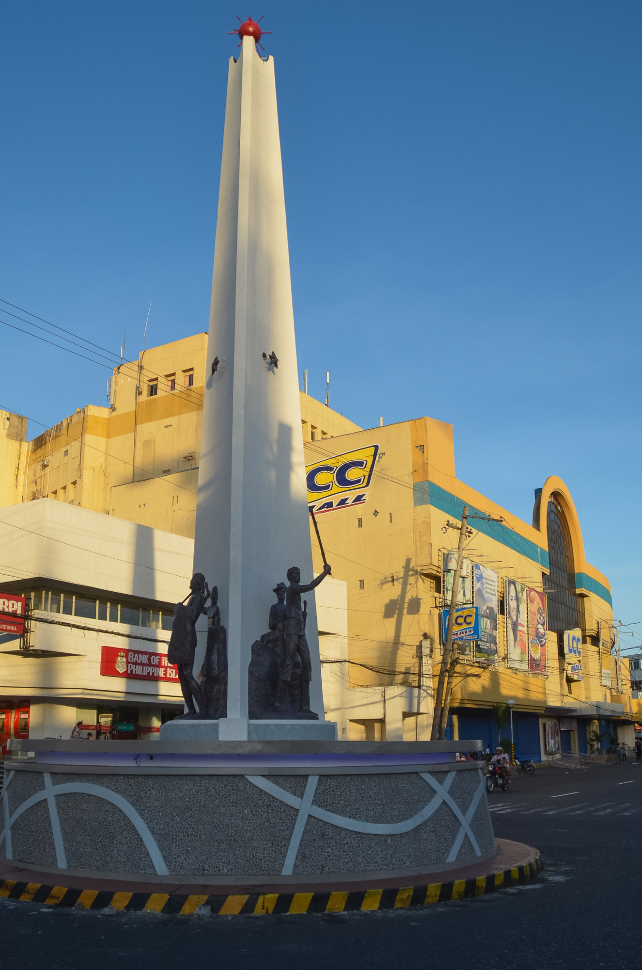 Battle of Legazpi Pylon - Legazpi City