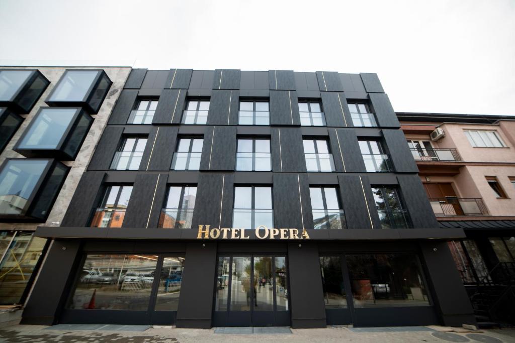 Hotel Opera - Prishtinë