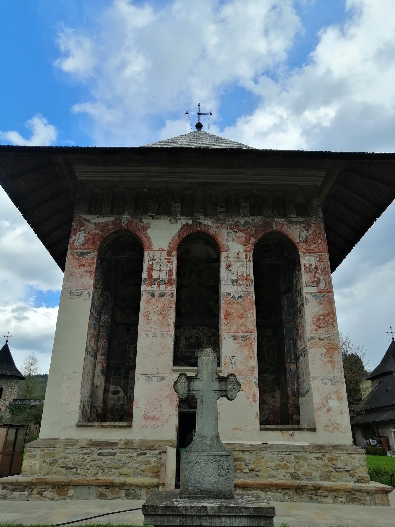 Cruce - Vatra Moldoviței