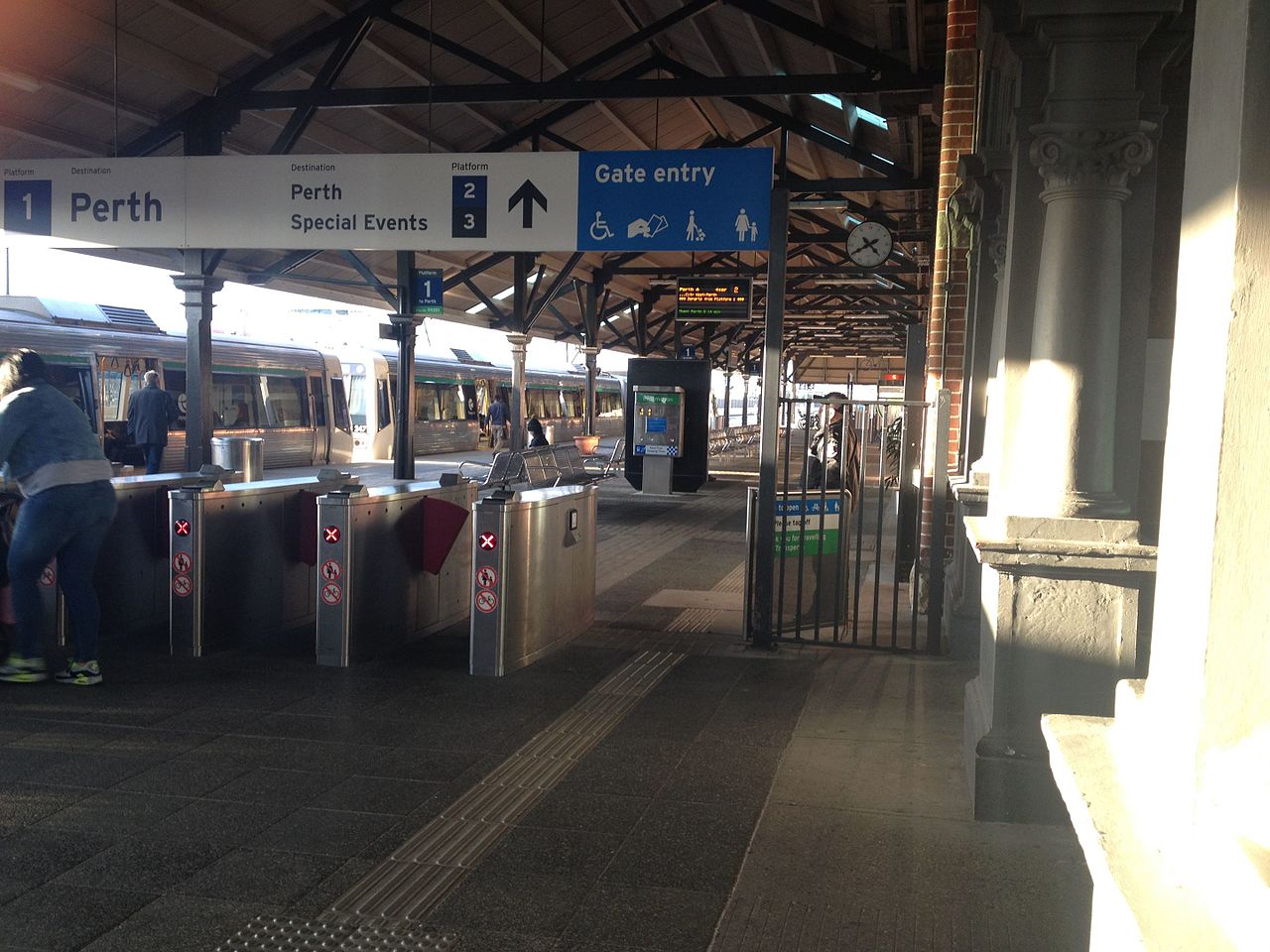 Fremantle Railway Station - Perth | train station