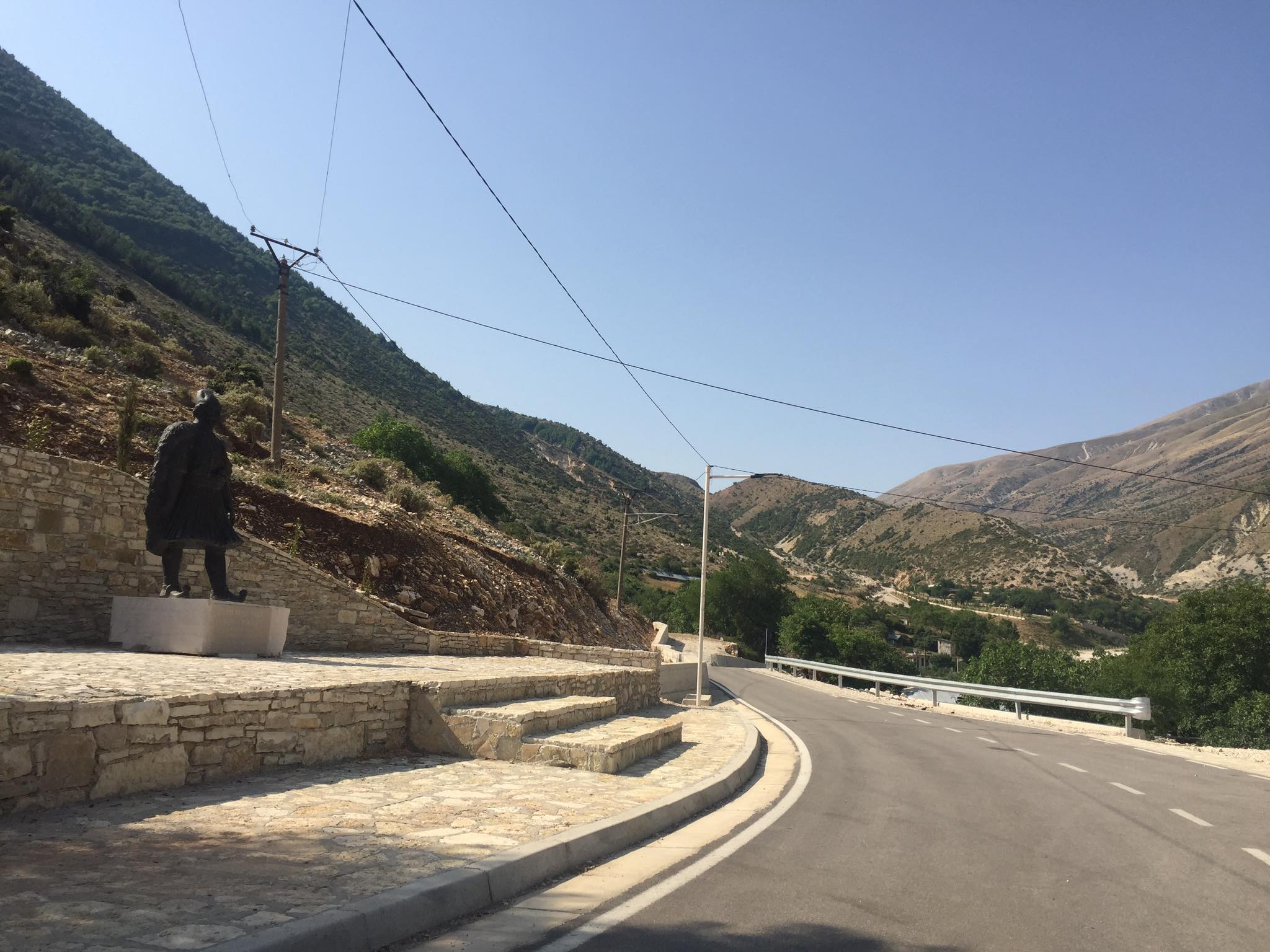 Selam Musai - Salari