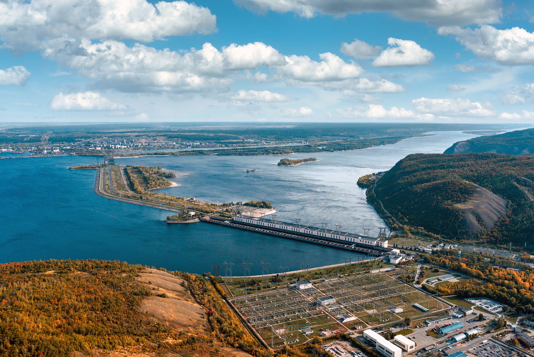 Zhiguli Hydroelectric Station - Zhigulevsk