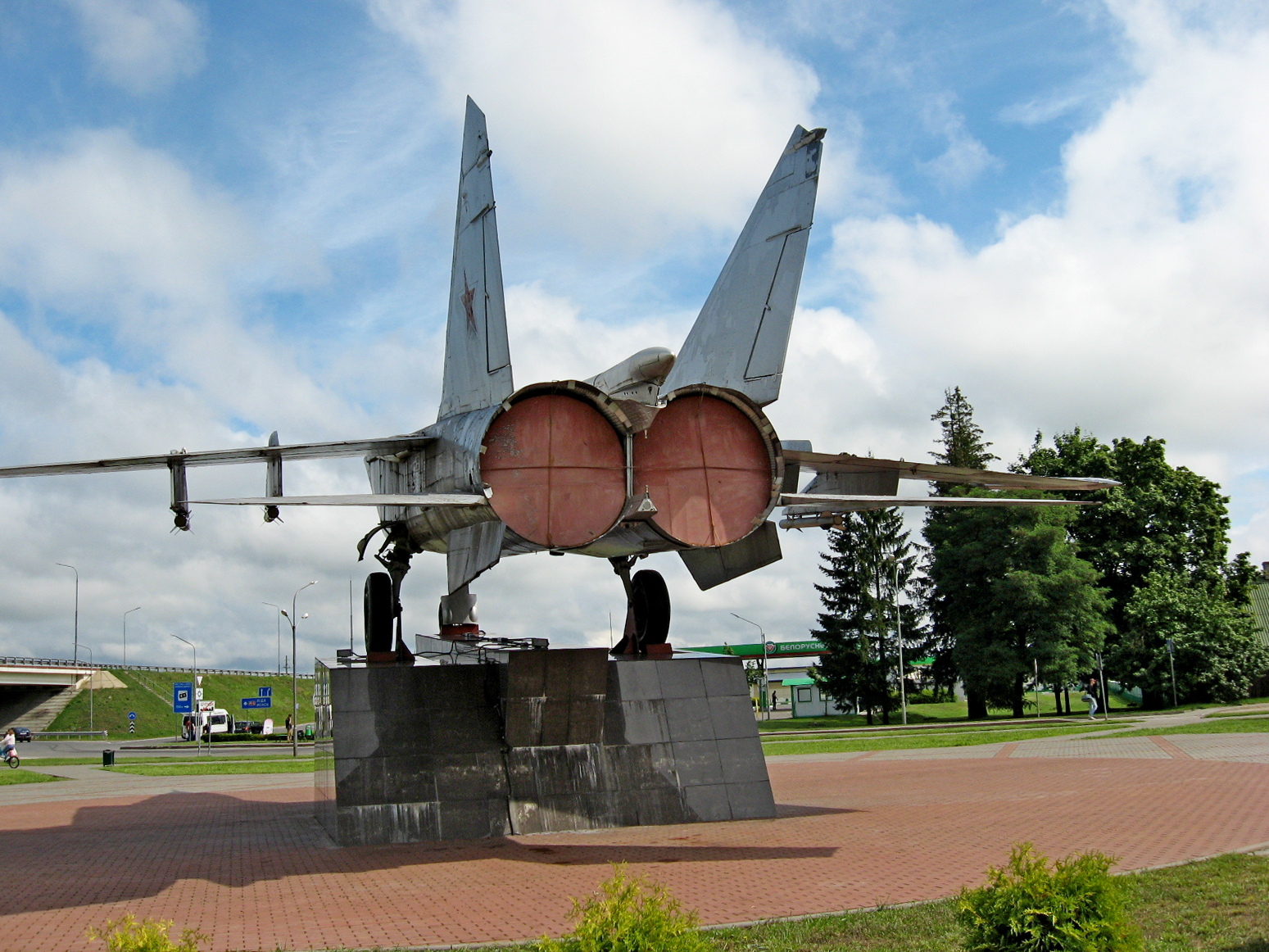 Mikoyan-Gurevich MiG-25PU