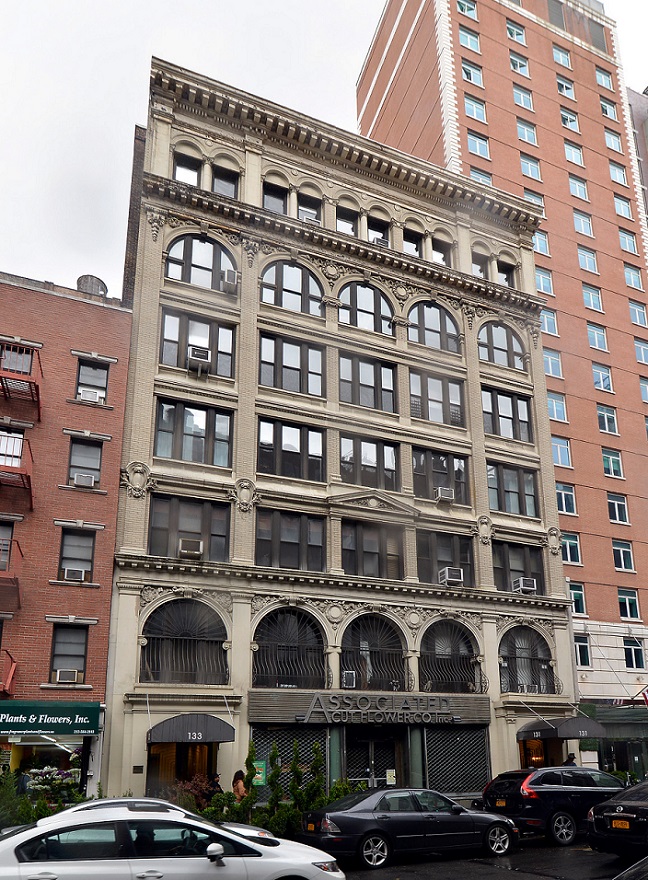 131-133 West 28th Street | apartment building