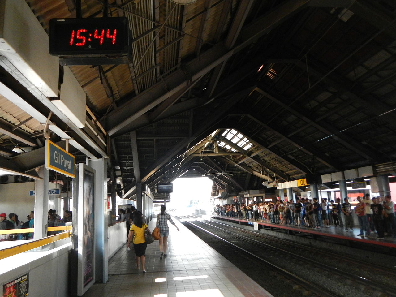 LRT-1 - Gil Puyat Station - Pasay