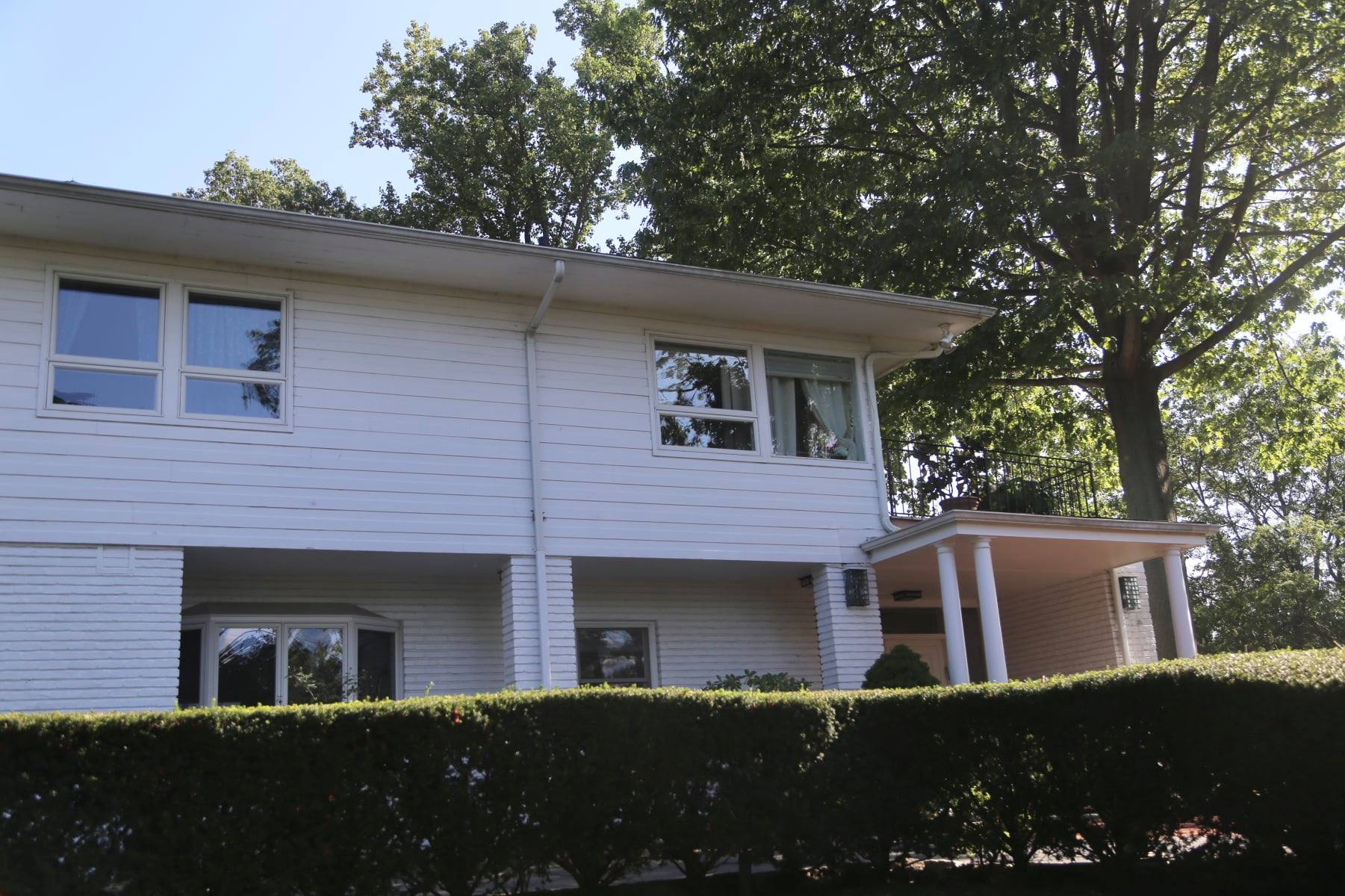 Jacques Makowsky House - Kings Point, New York