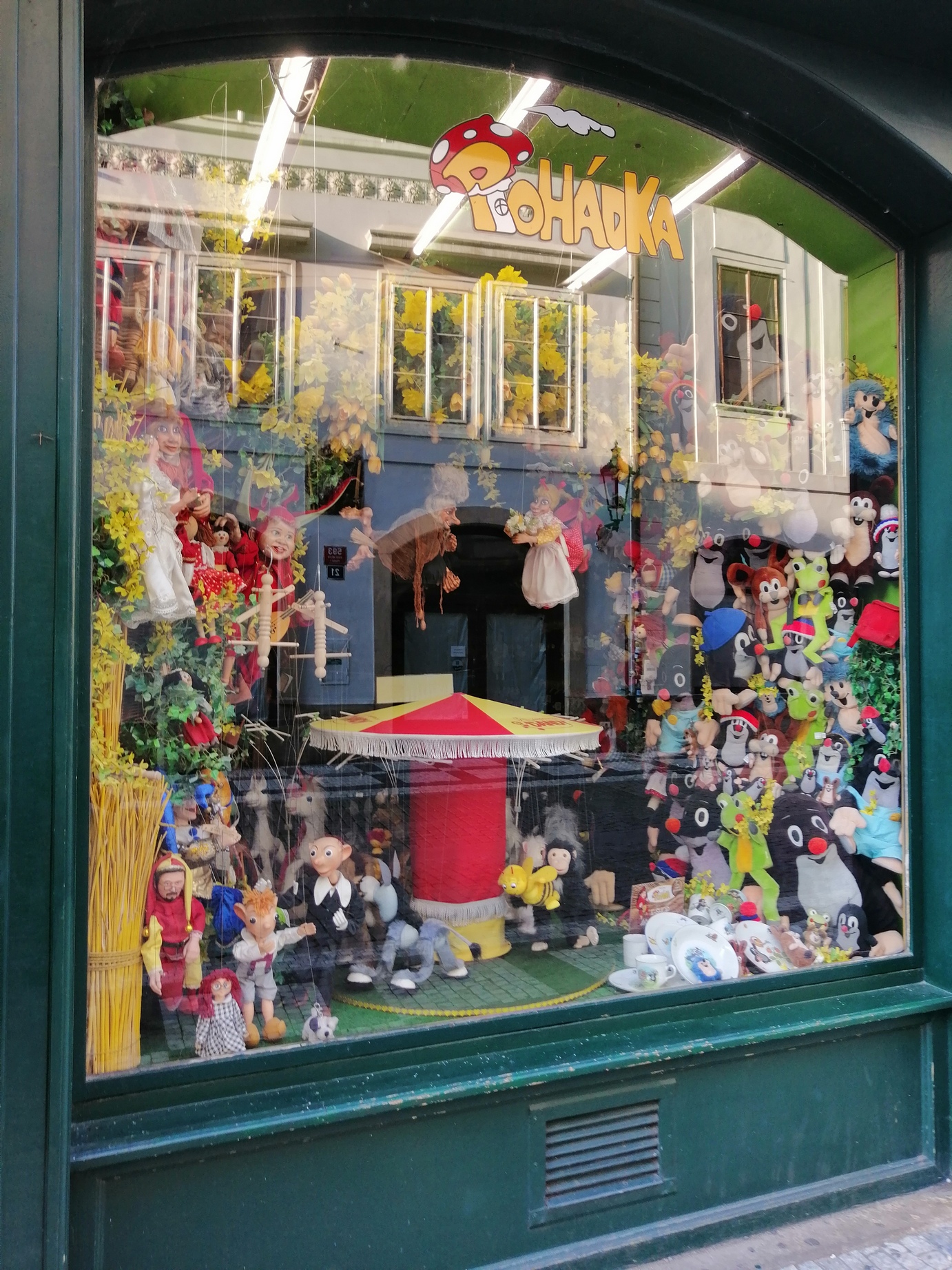 Ceske Hracky U Zlateho Iva - Prague | store / shop, listed building ...