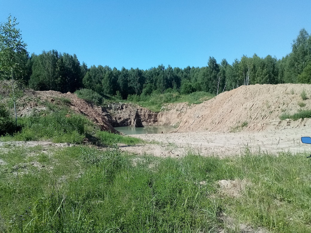 Dismantled UR-100K (SS-11 Sego) ICBM Silo (71G)