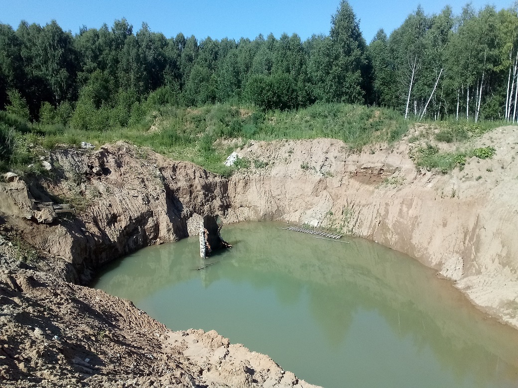 Dismantled UR-100K (SS-11 Sego) ICBM Silo (71G)