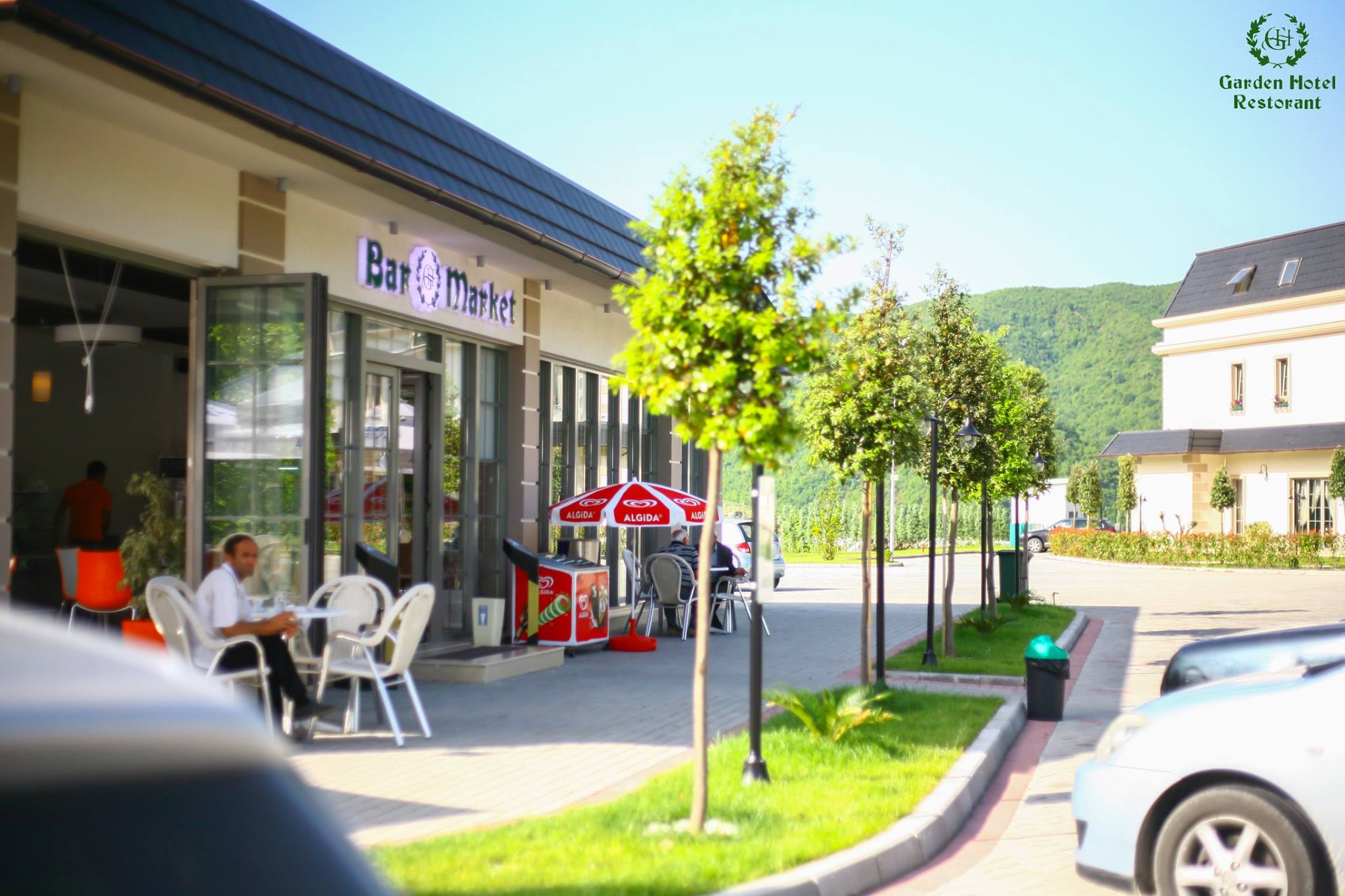 Bar & Market - Xibrakë