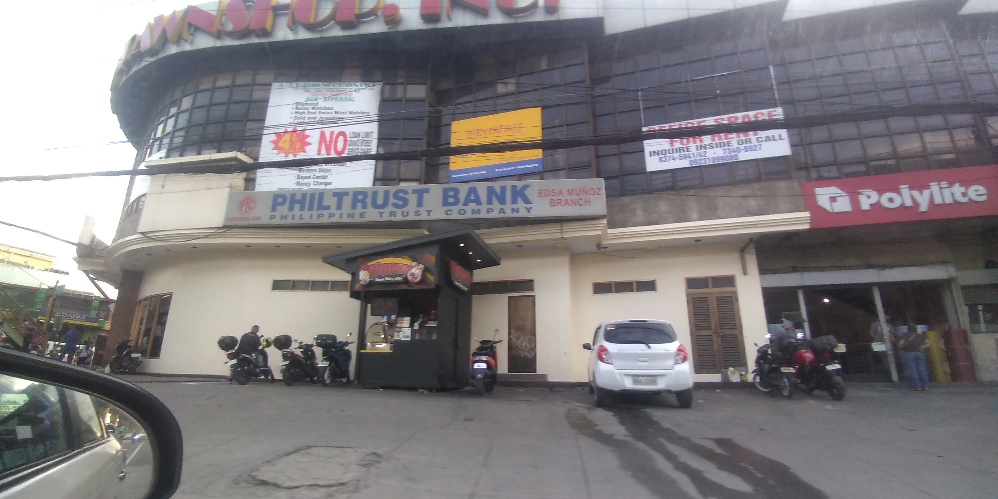 Philtrust Bank - Quezon City