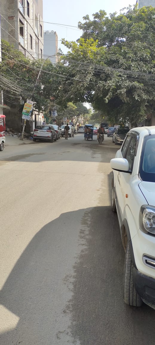 sector 8 dwarka - Delhi