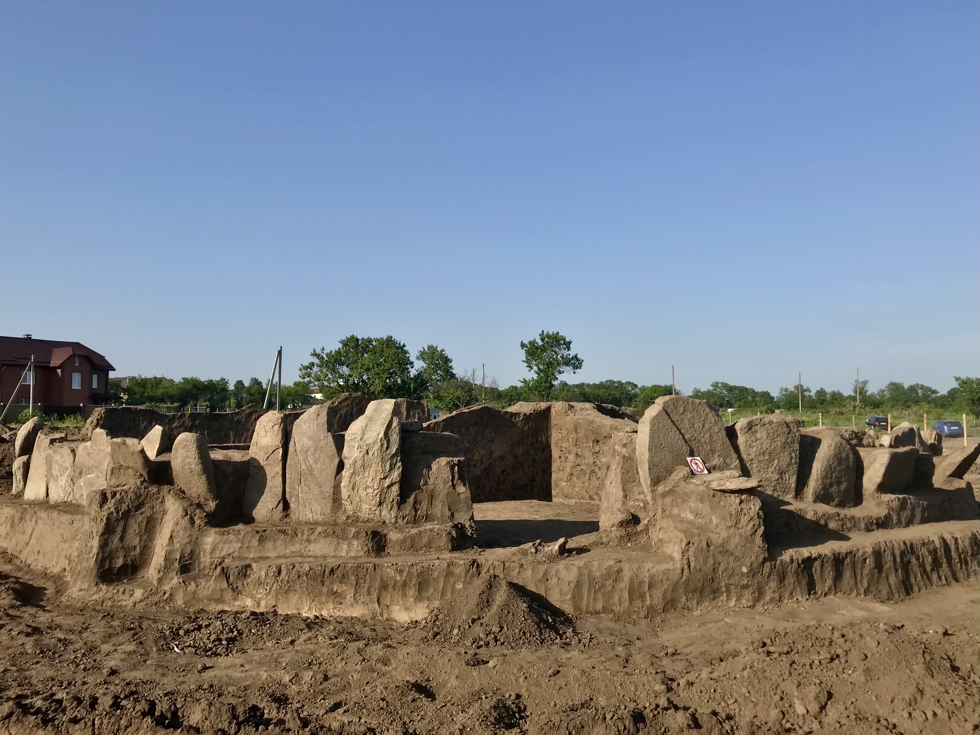 Ukrainian Stonehenge - Novooleksandrivka | archaeological site, barrow ...