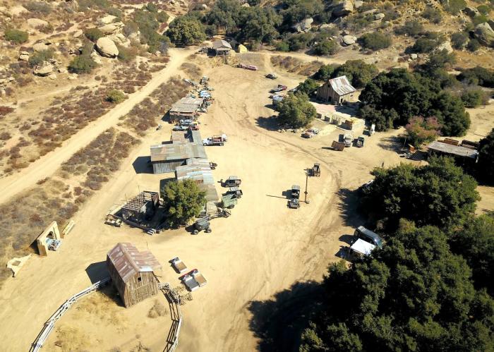 Tarantino's "Spahn's Movie Ranch" location