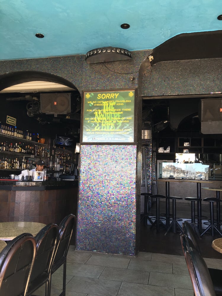 The Nowhere Bar - Cabo San Lucas