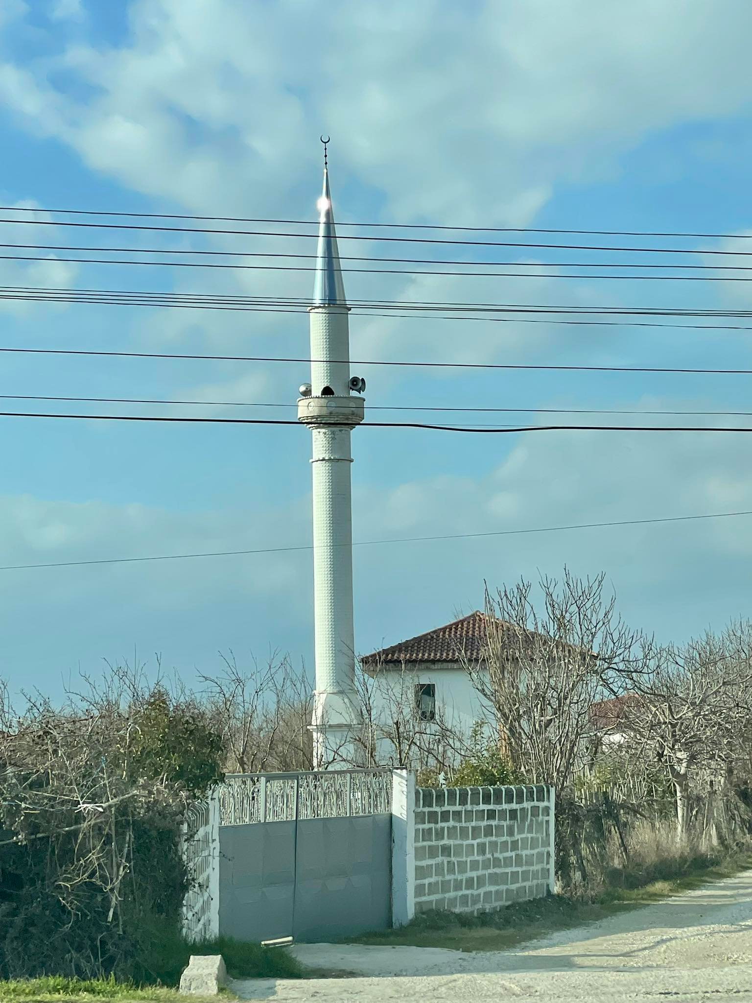 Xhami - Çukas i Ri