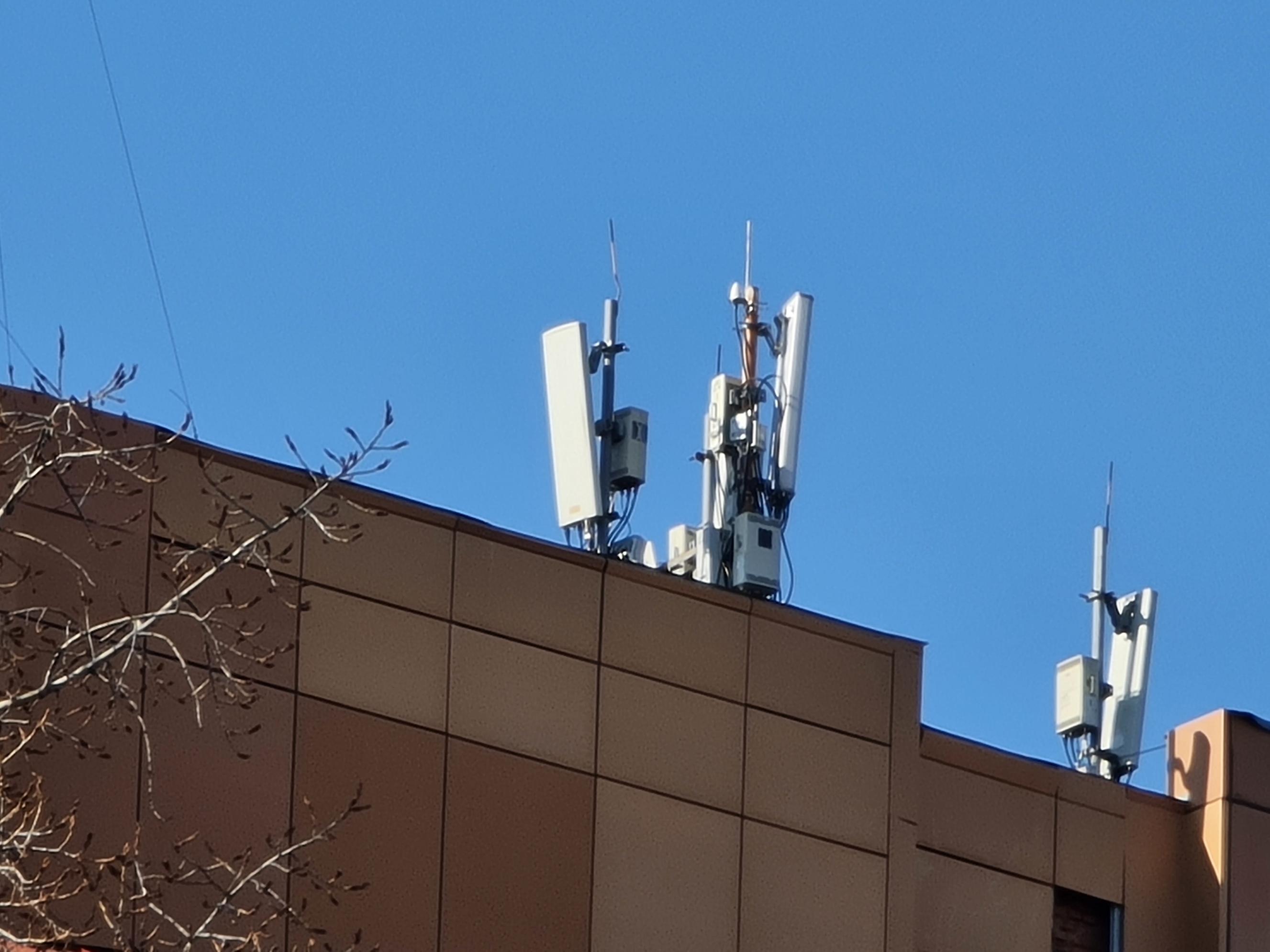 Базовая станция (БС) № 83001 «ХбрК_Серышева, д. 56» сети подвижной ...