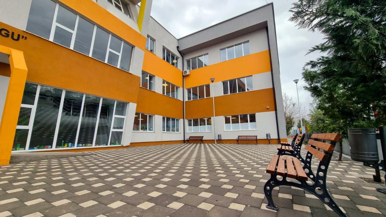 Shkolla 9-vjeçare "Ahmet Zogu", Bathore - Kamëz