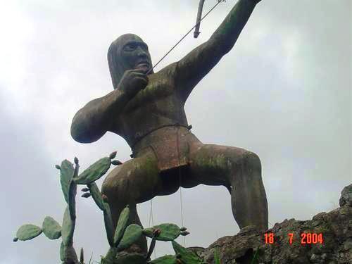 Monumento do Índio Goytacá - Campos dos Goytacazes