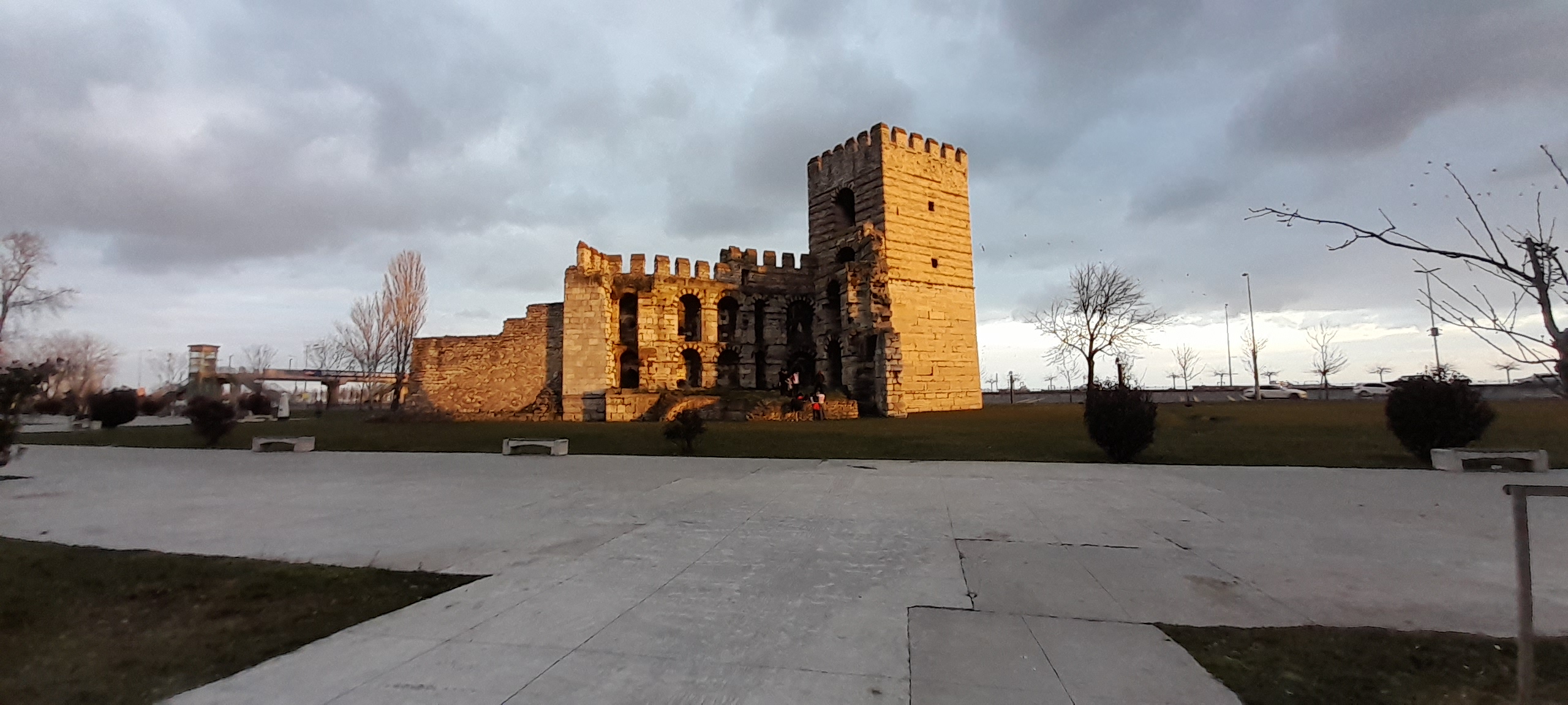 Mermer Kule - İstanbul Büyükşehir Belediyesi