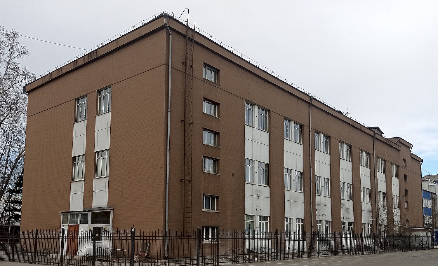 ulitsa Sergeeva, 3 korpus 25 - Irkutsk