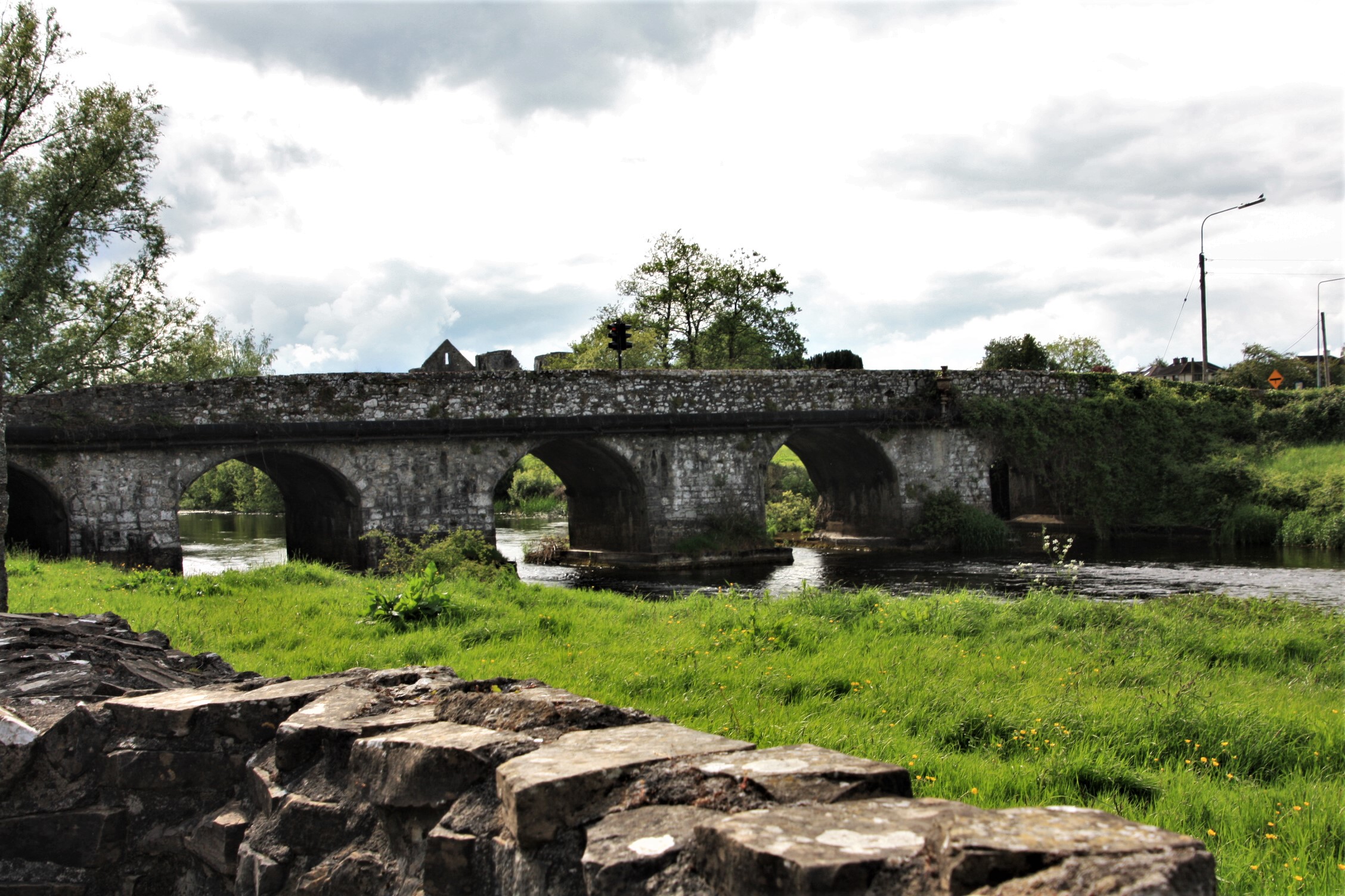 Newtown Bridge (old) - Trim (Baile Átha Troim) | road bridge