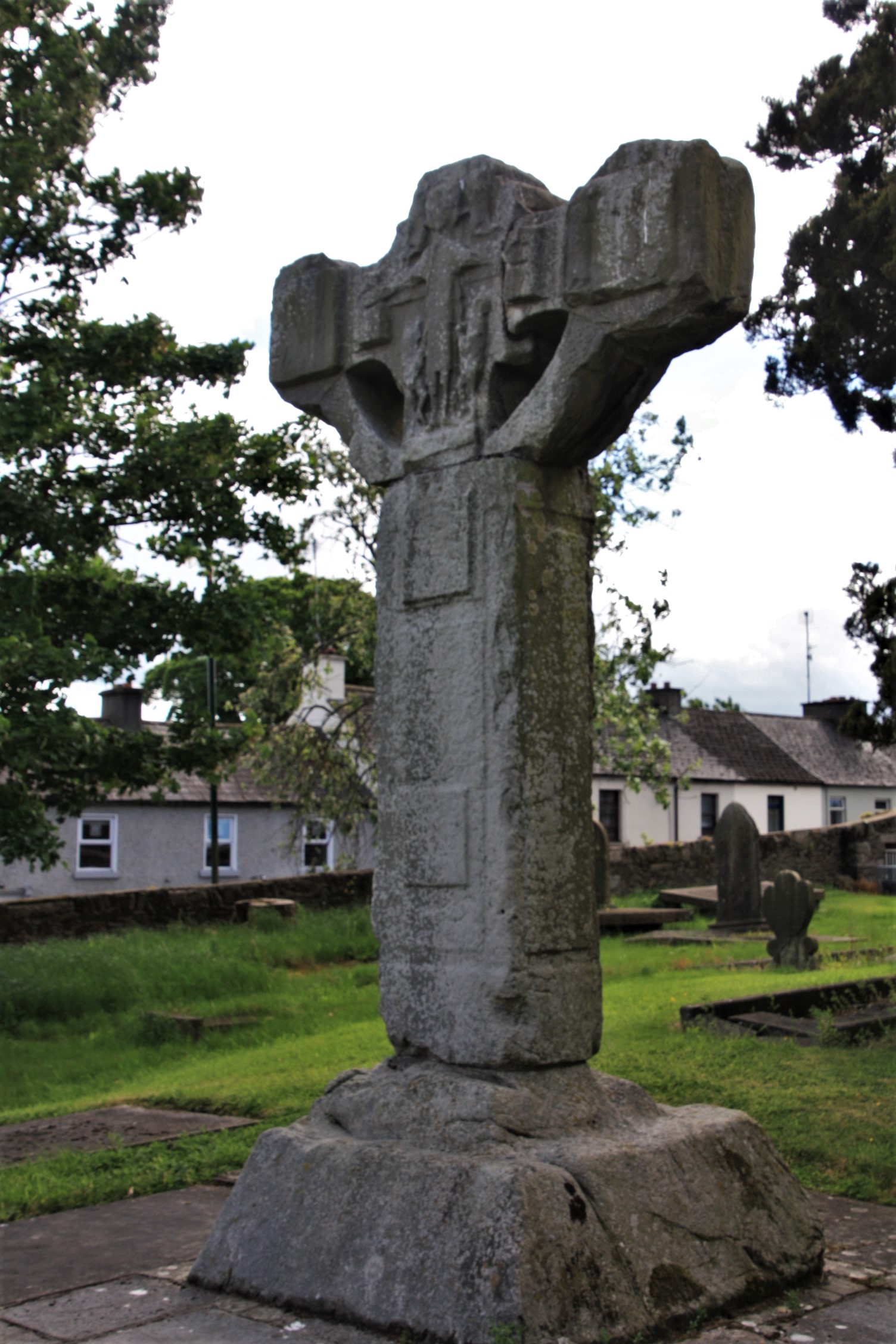 Kells Abbey area and cemetery - Kells