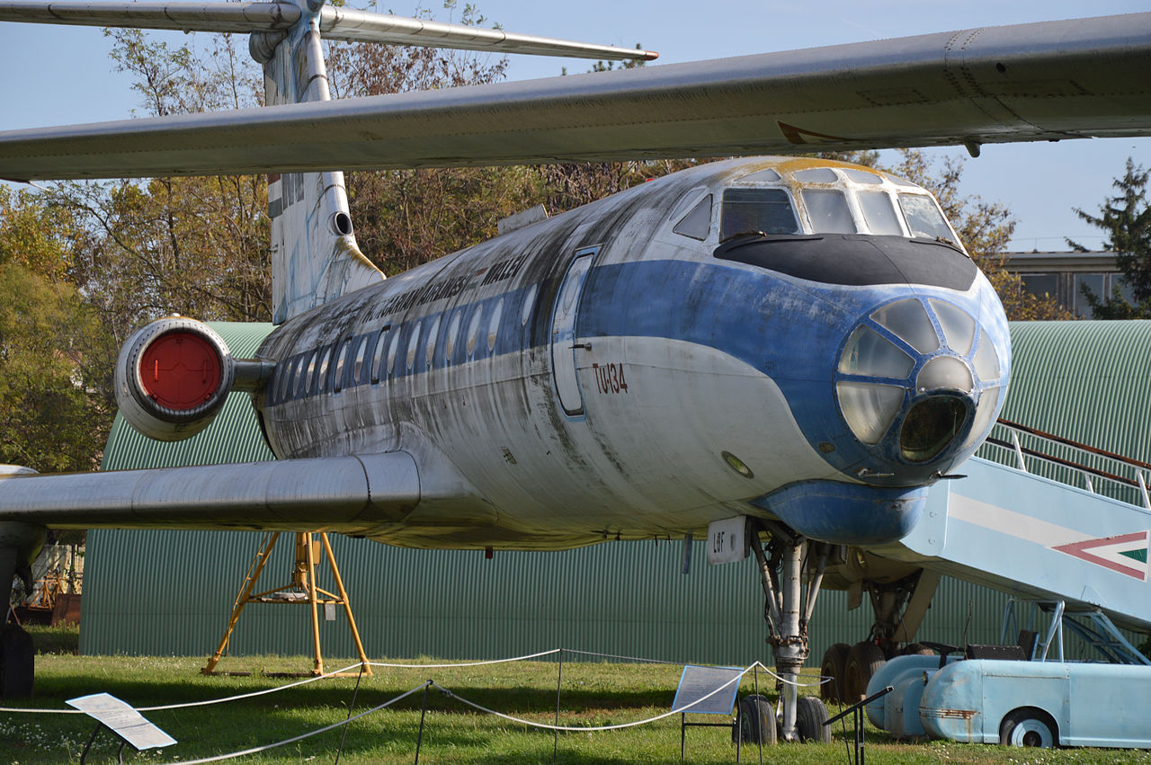 Tupolev Tu-134