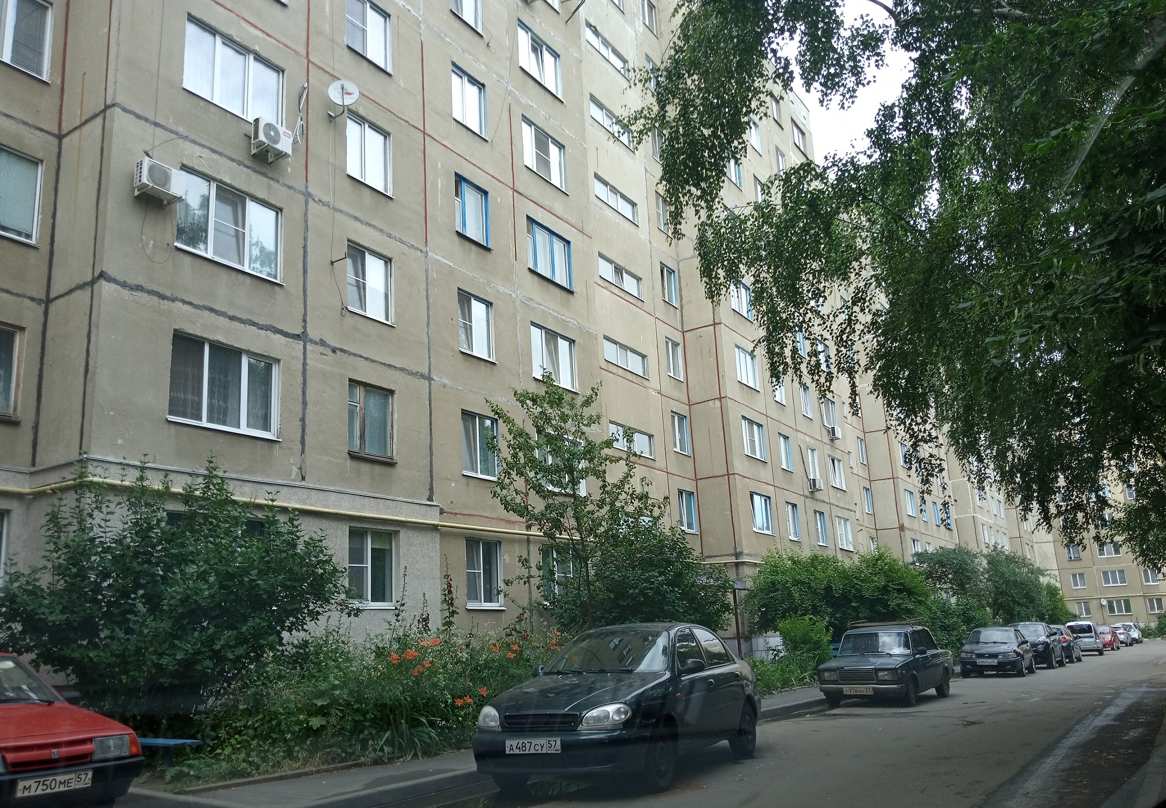Sovetskaya ulitsa, 24 - Znamenka | apartment building, 1992_construction