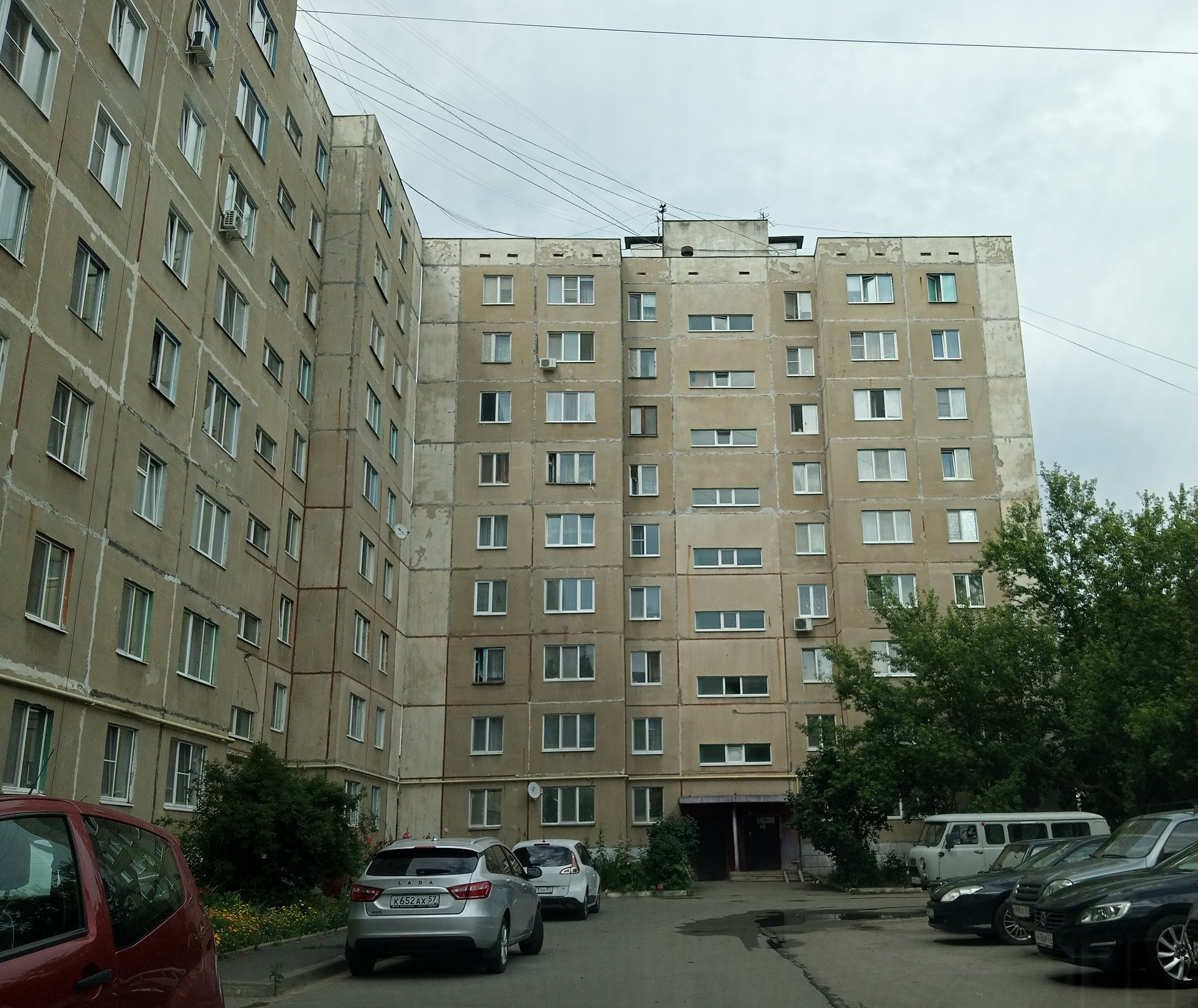 Sovetskaya ulitsa, 24 - Znamenka | apartment building, 1992_construction