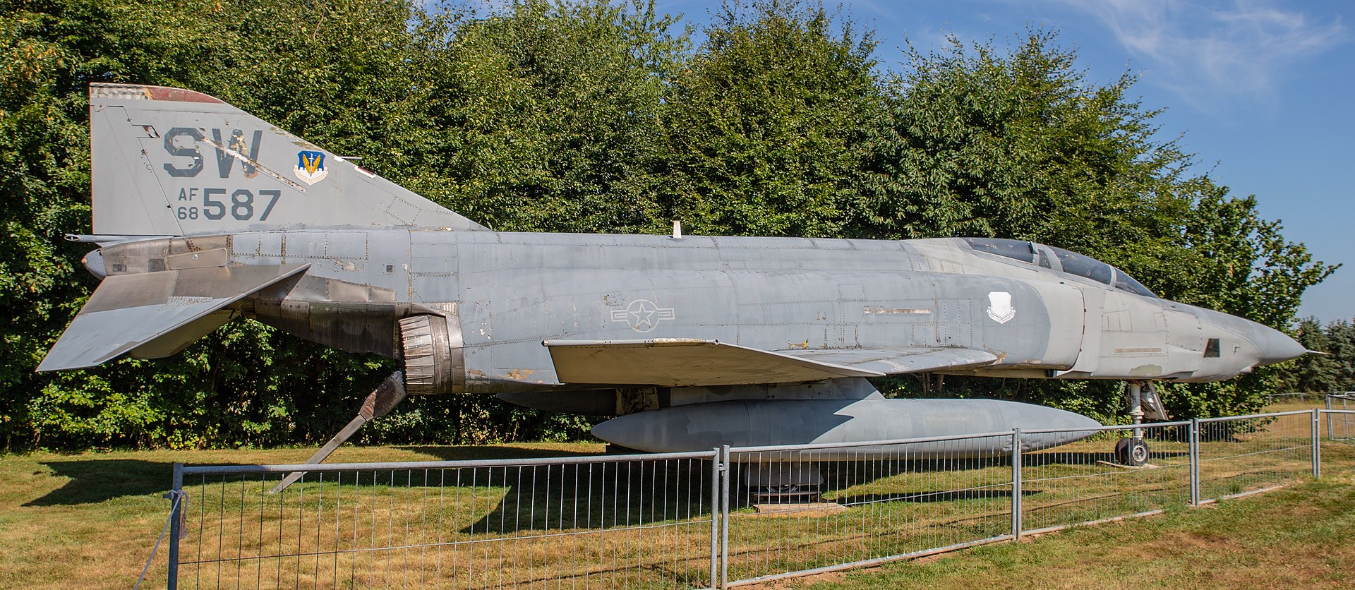 RF-4C Phantom II