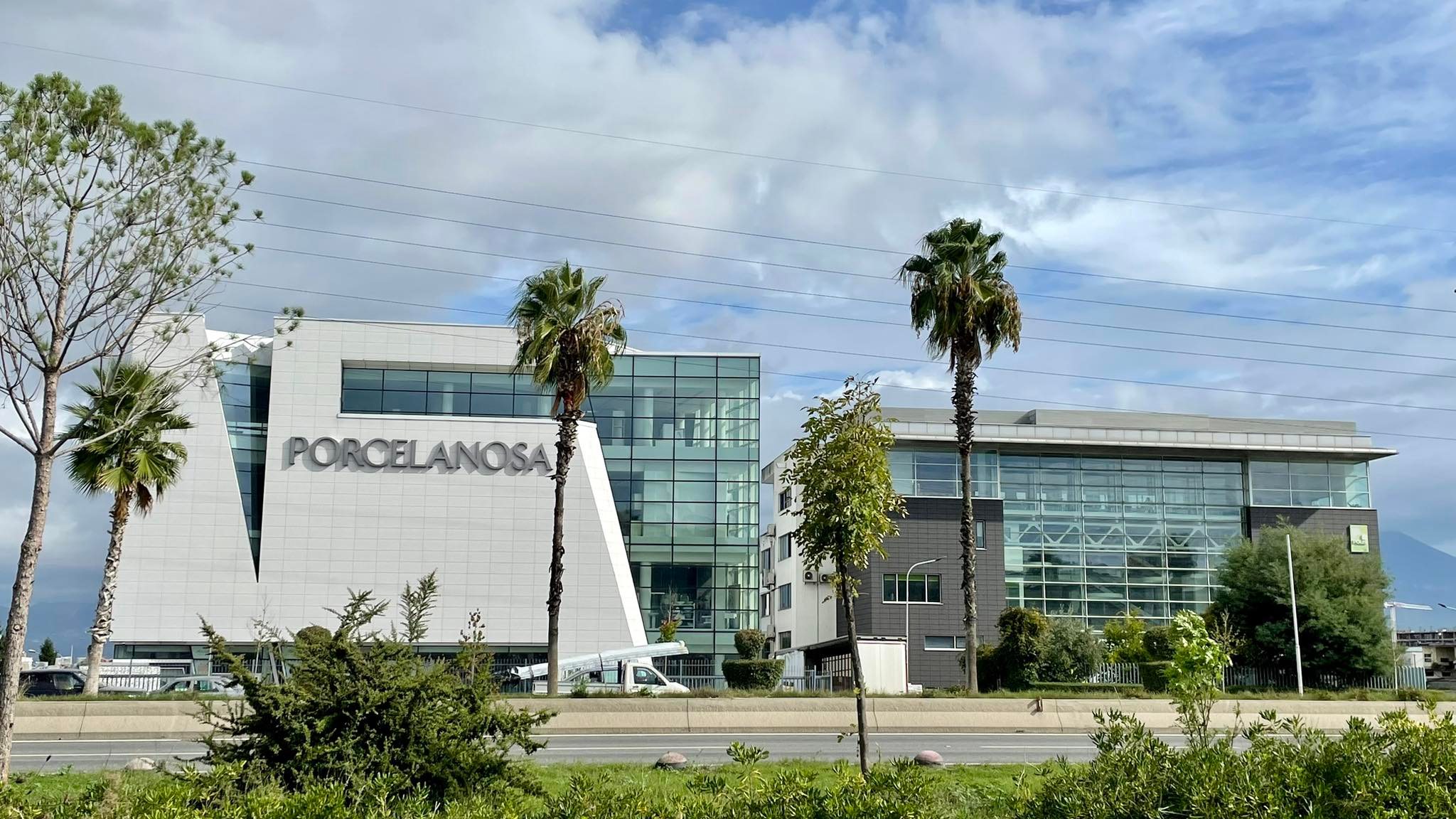 Porcelanosa - Tiranë