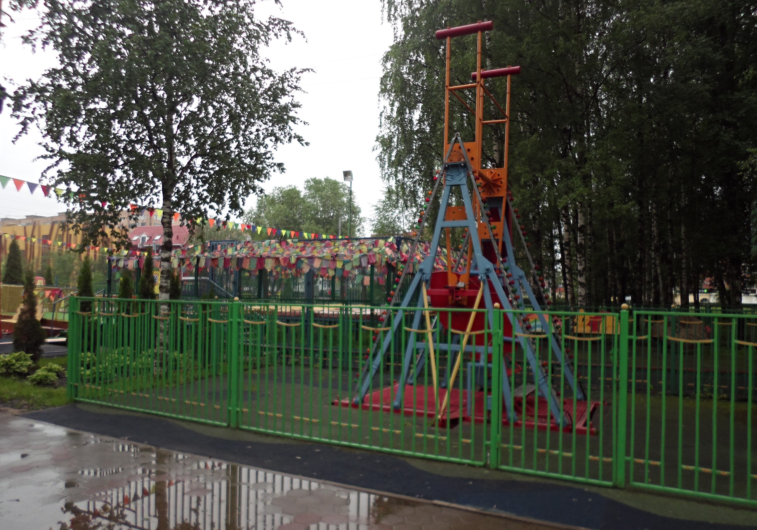 Amusement park - Lobnya