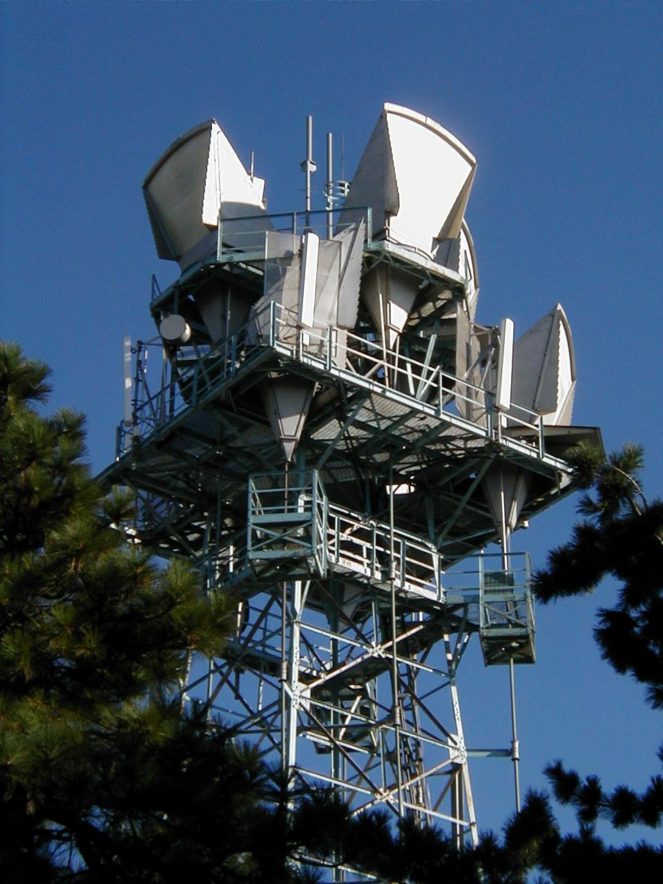 AT&T Strawberry Peak CA | abandoned / shut down, telecommunication ...