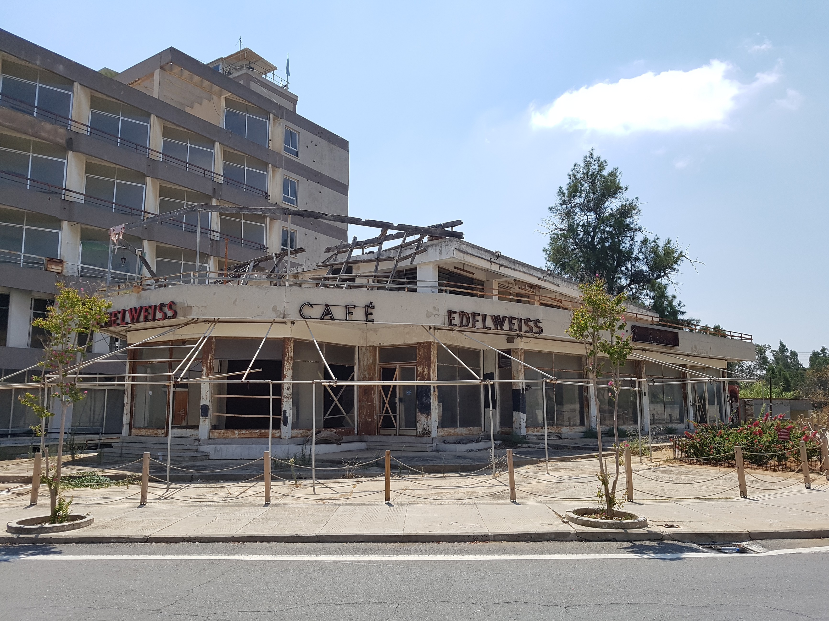 Edelweiss Cafe (Kapalı) - Gazimağusa