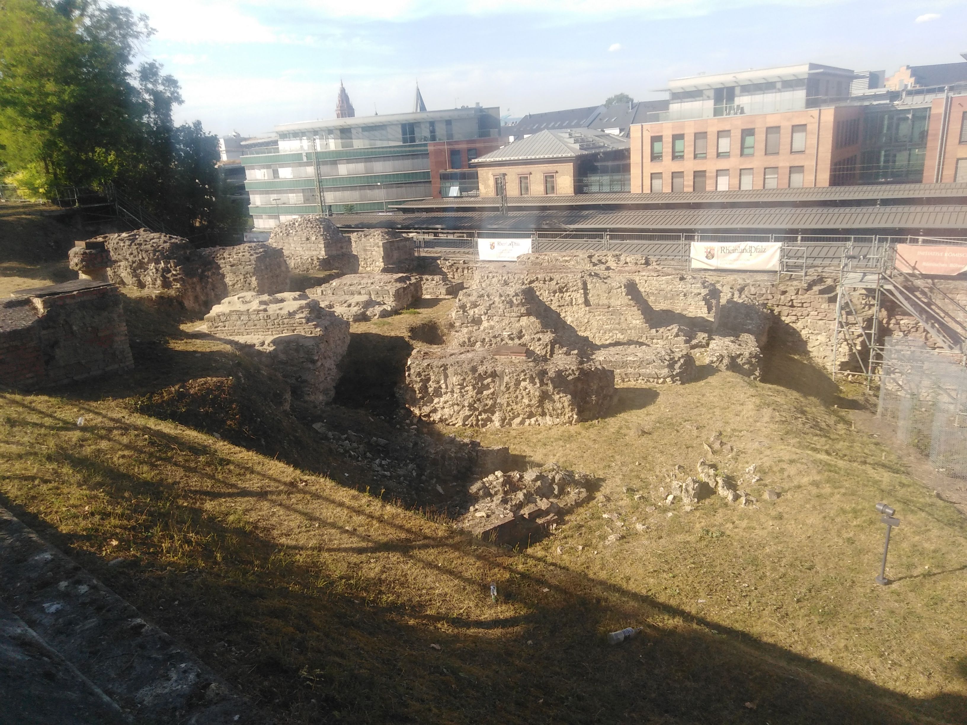 Theatrum Mogontiacensium, a Roman Stage Theatre in Mainz - Mainz