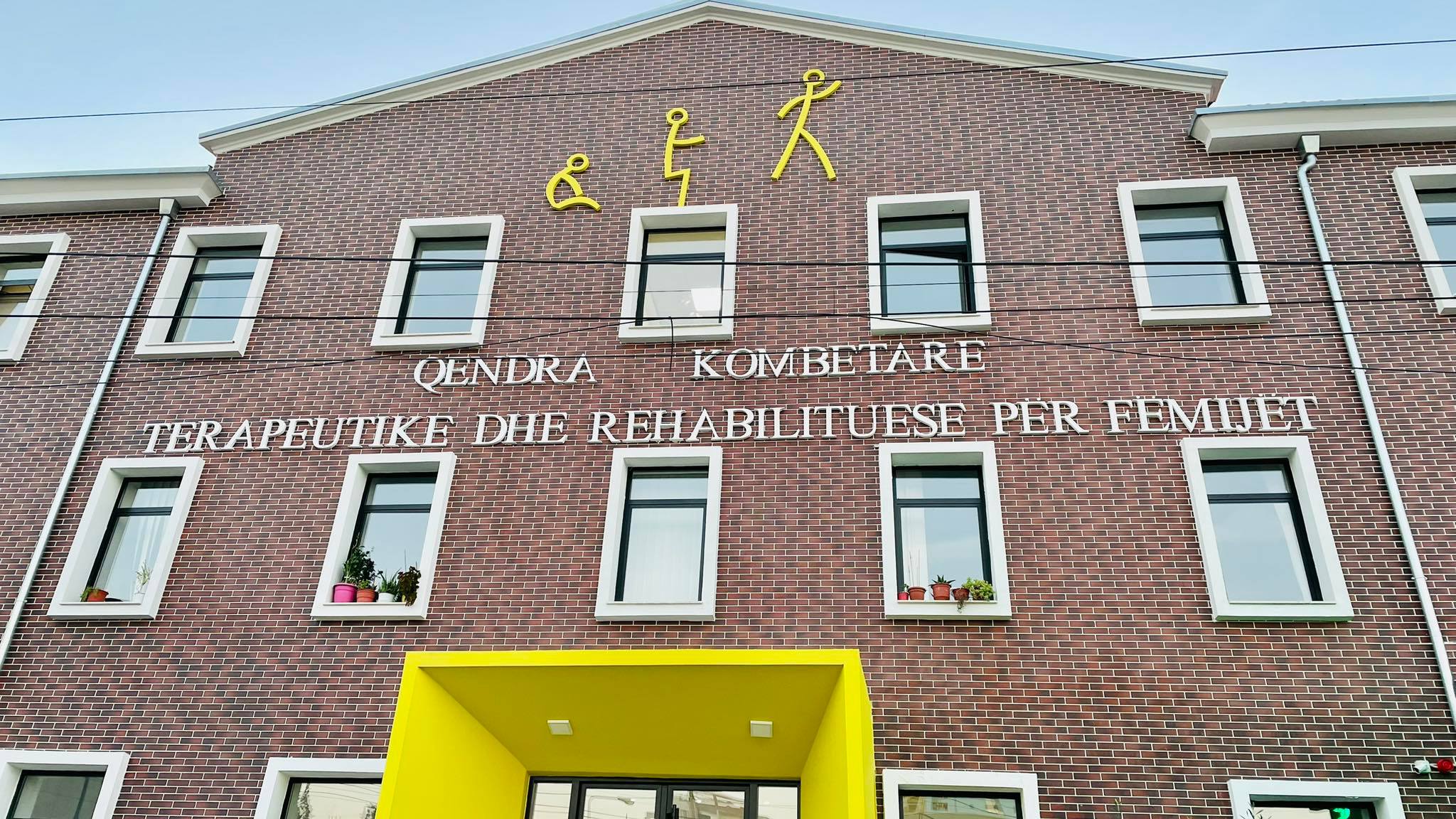 Qendra Kombëtare Terapeutike dhe Rehabilituese për Fëmijët - Tiranë