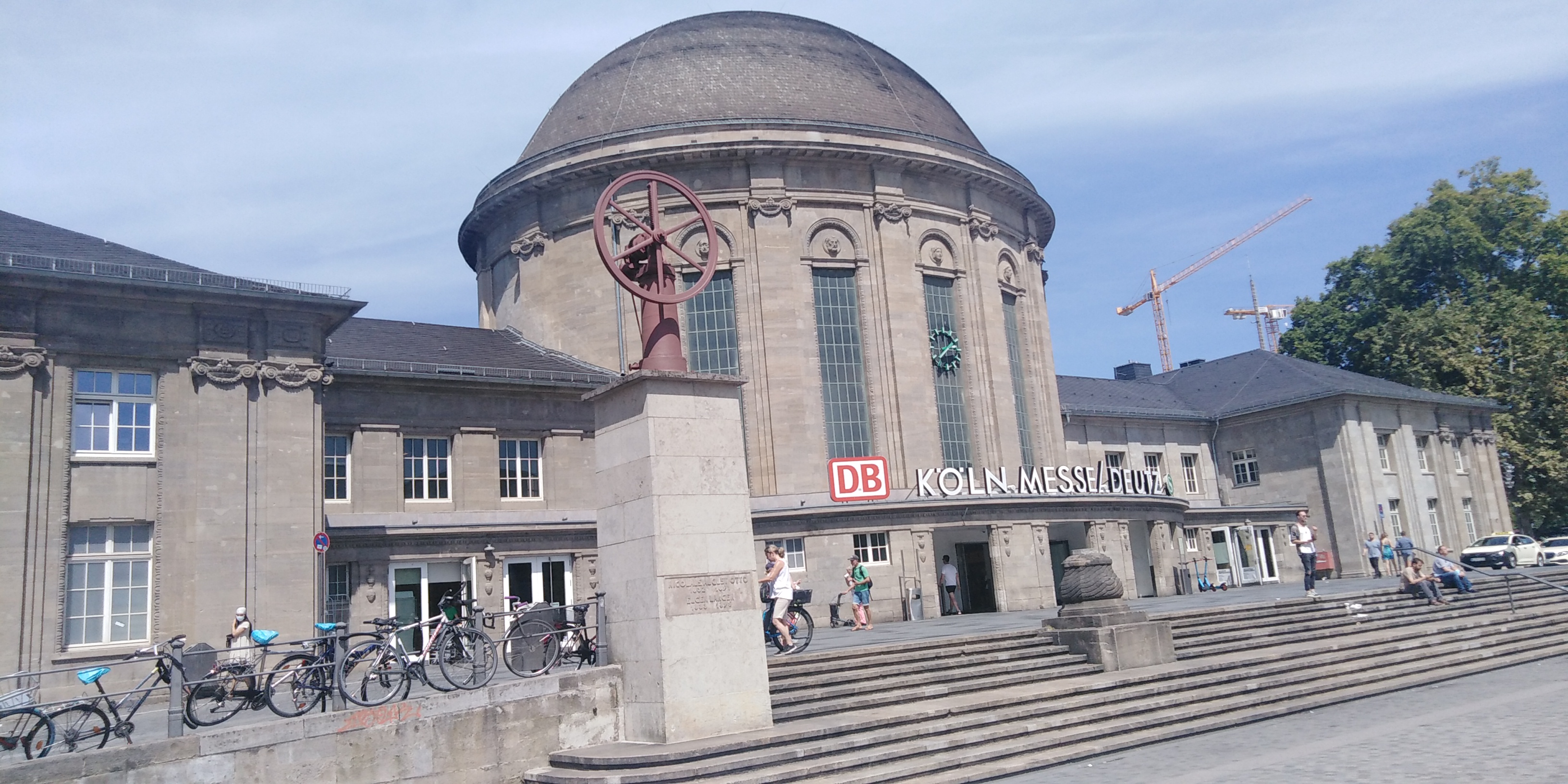 Deutz/Messe Train Station - Cologne