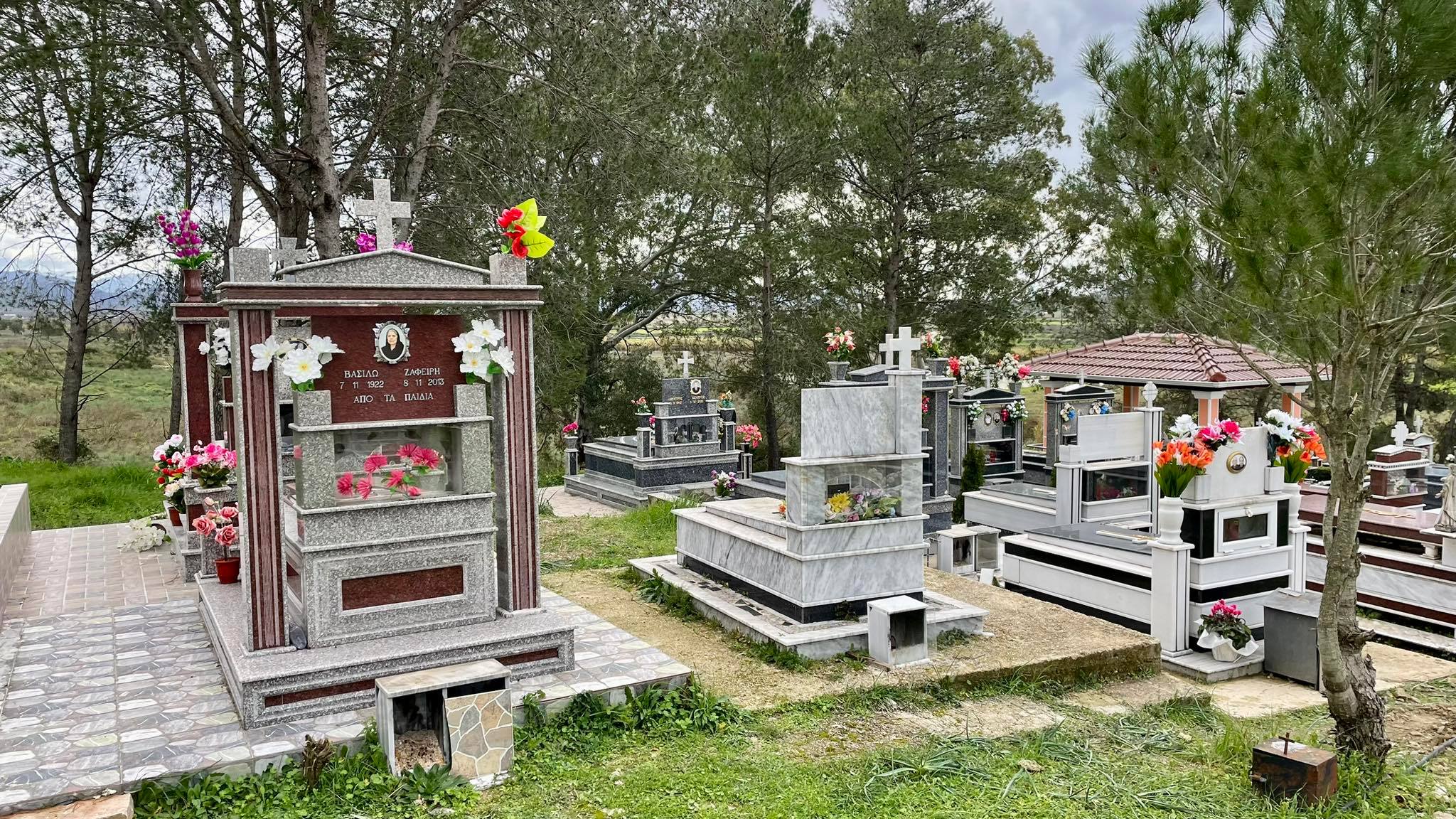Finiq Cemetery